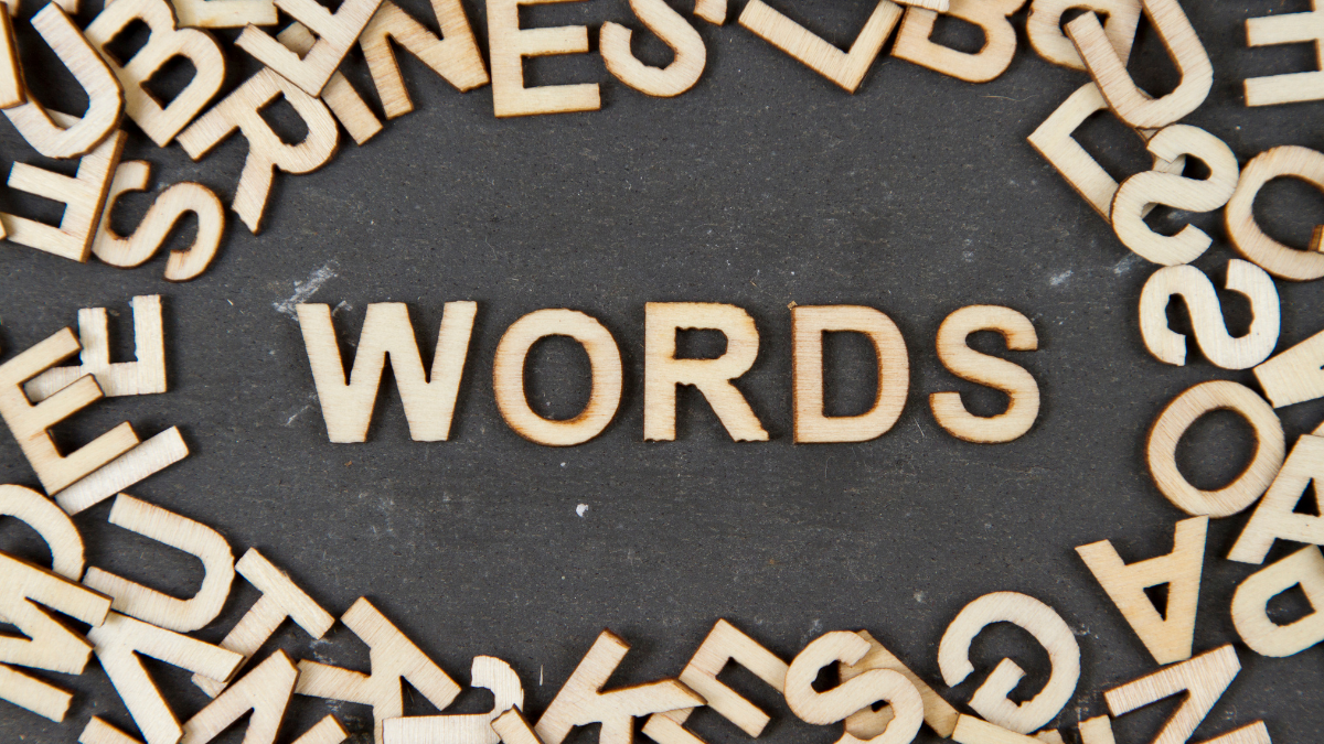 Maneiras de encontrar sua contagem de palavras no Microsoft Word ...